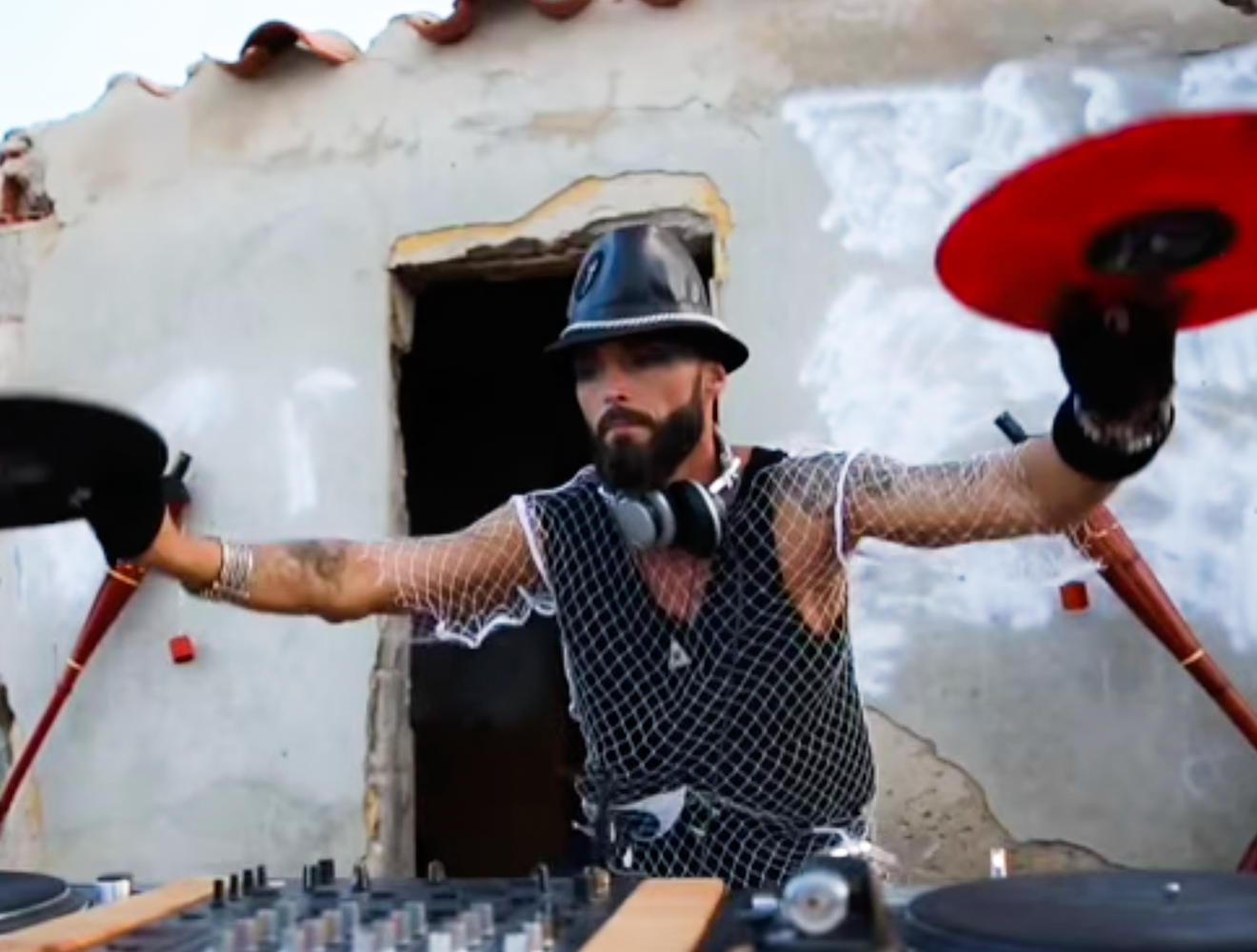 'Island Eye' is the new, innovative music video from turntable wizard, Vinyl DJ DeeperLX ...